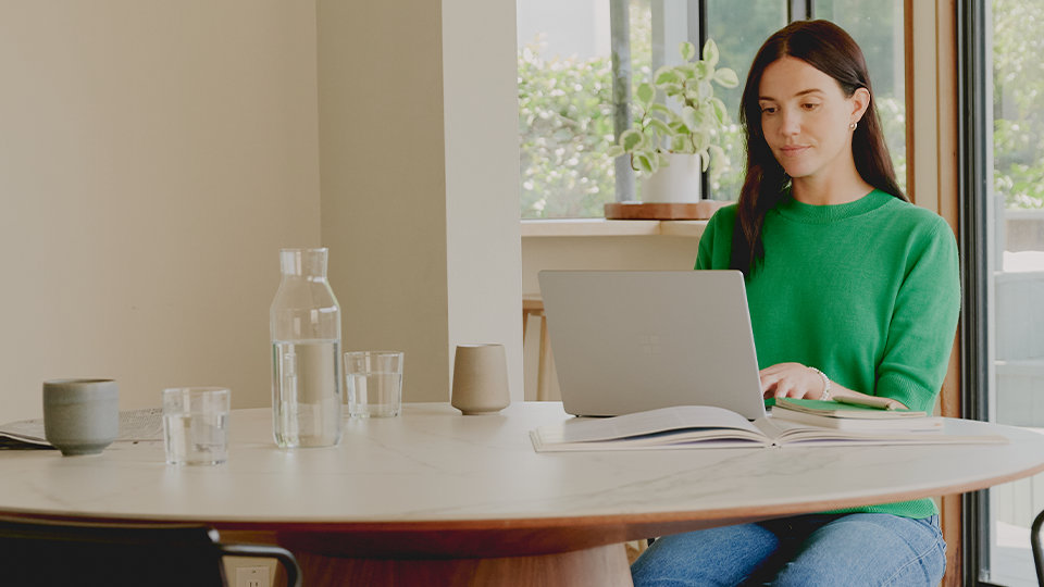 Microsoft 365 Basic Plan & Pricing (Includes OneDrive 100gb Storage ...